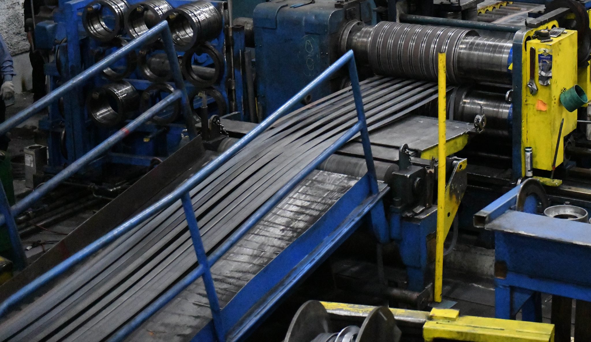 Heavy Gauge Master Coil & Narrow Steel Slitting | MD Metals